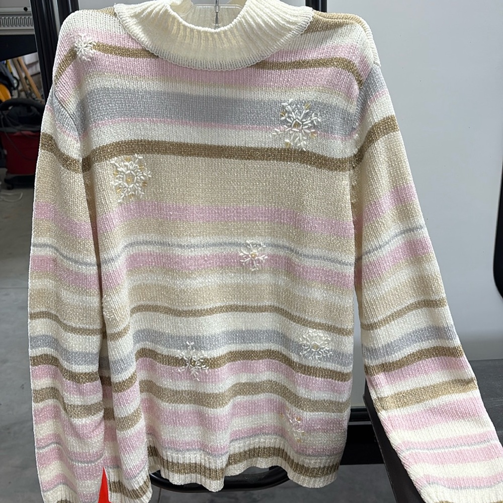 Vintage Classic Elements Holiday Sweater - Gem